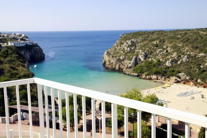 Minorca in hotel romantico con bella spiaggia